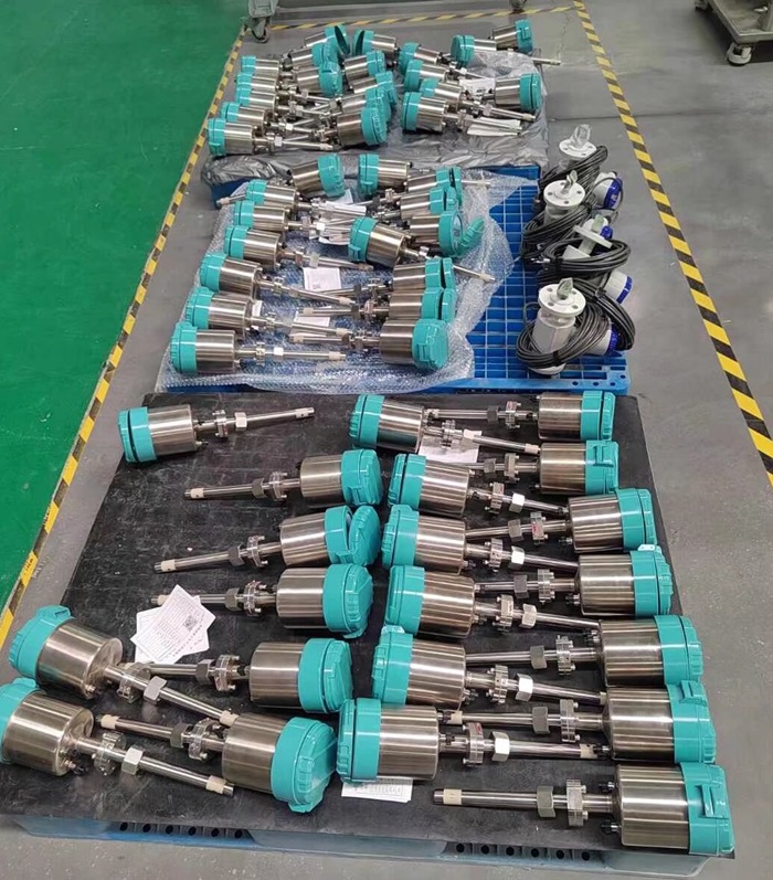 Q&T Produces 120pcs Battery-Powered Insertion Magnetic Flow Meters